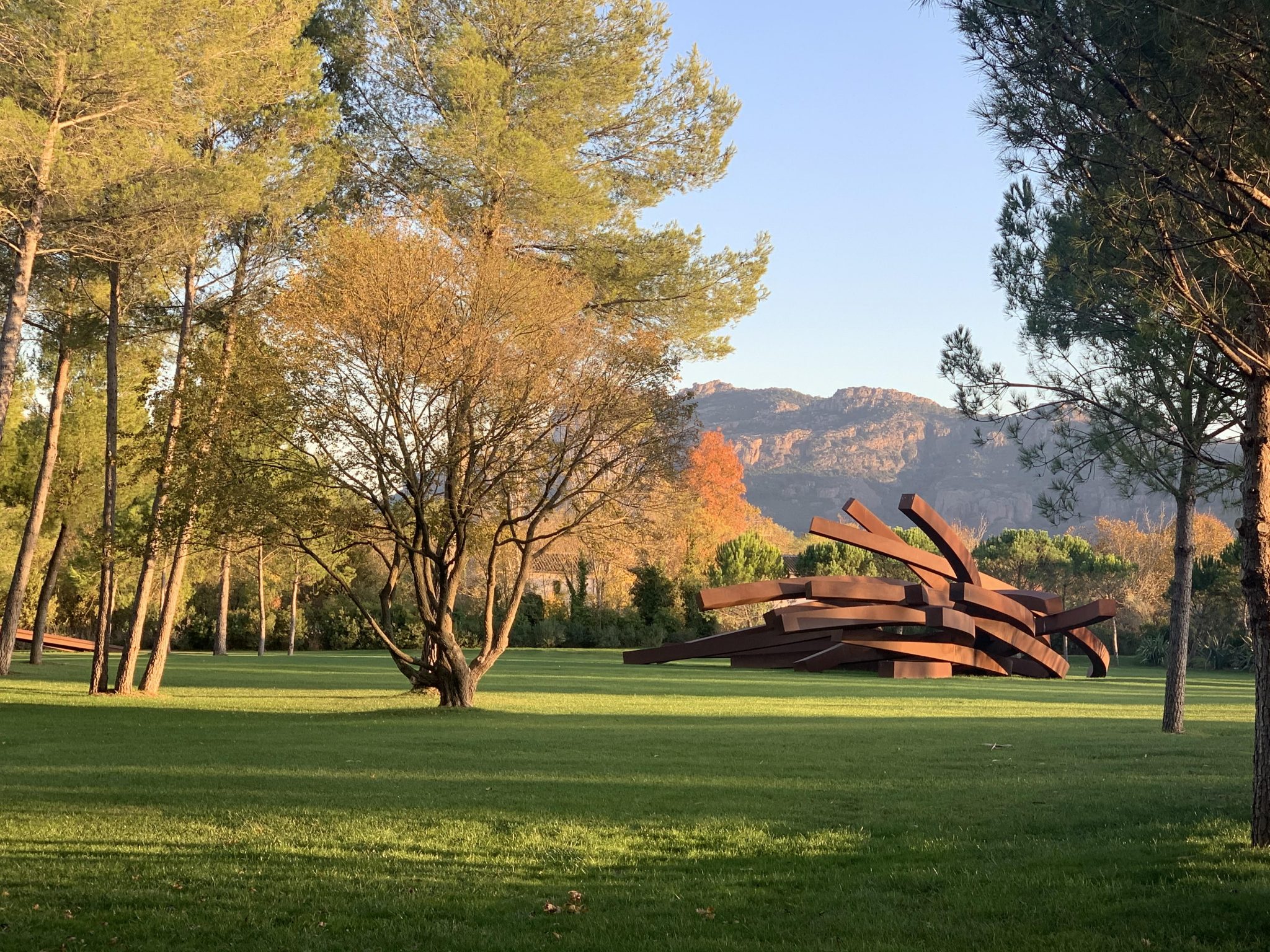 VENET FOUNDATION: THE INTIMATE EXPERIENCE - Venet Foundation